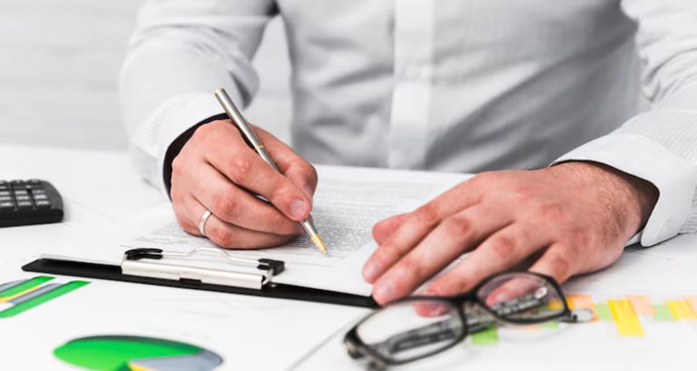 Bid Bond vs Performance Bond: Key Differences Explained